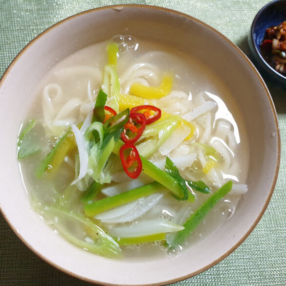 Kal Guksu - 칼국수 - Recipe By Cathlyns Korean Kitchen